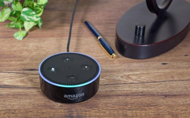 Why is My Alexa Yellow? FIXED (2022) – PC Webopaedia